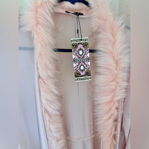 Boohoo | Other | Nwt Pink Fuzzy Robe | Poshmark